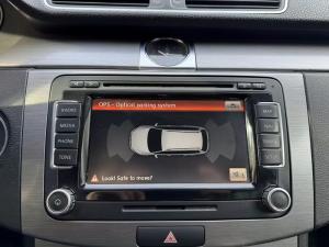 Black Volkswagen Passat B7 2012 in Riga, with an engine capacity of 2.00 L and mileage of 284 thousand km for 4990 €, photo 12 on AUTOMOTO.COM.LV