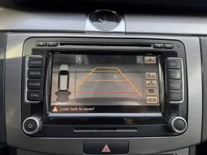 Black Volkswagen Passat B7 2012 in Riga, with an engine capacity of 2.00 L and mileage of 284 thousand km for 4990 €, photo 13 on AUTOMOTO.COM.LV