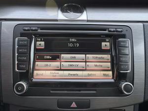 Black Volkswagen Passat B7 2012 in Riga, with an engine capacity of 2.00 L and mileage of 284 thousand km for 4990 €, photo 19 on AUTOMOTO.COM.LV
