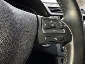 Black Volkswagen Passat B7 2012 in Riga, with an engine capacity of 2.00 L and mileage of 284 thousand km for 4990 €, photo 22 on AUTOMOTO.COM.LV