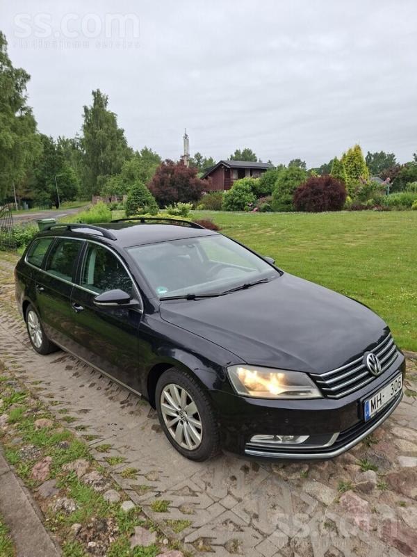 Melns Volkswagen Passat B7 2012 Rīga, ar dzinēja tilpumu 2.00 L un nobraukumu 304 tūkst. km par 3990 €, foto 2 vietnē AUTOMOTO.COM.LV
