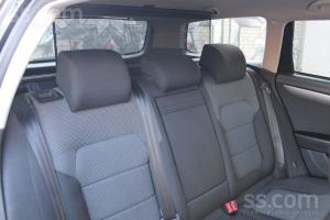 Black Volkswagen Passat B7 2012 in Saldus, with an engine capacity of 2.00 L and mileage of 361 thousand km for 4100 €, photo 11 on AUTOMOTO.COM.LV