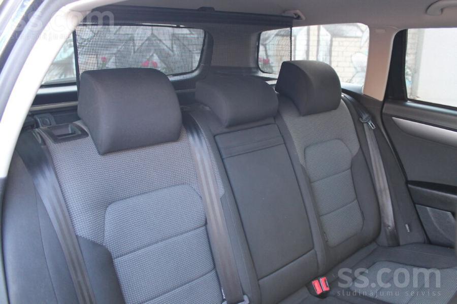 Black Volkswagen Passat B7 2012 in Saldus, with an engine capacity of 2.00 L and mileage of 361 thousand km for 4100 €, photo 11 on AUTOMOTO.COM.LV