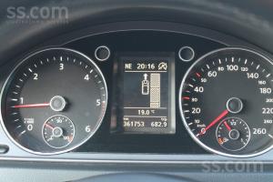 Black Volkswagen Passat B7 2012 in Saldus, with an engine capacity of 2.00 L and mileage of 361 thousand km for 4100 €, photo 14 on AUTOMOTO.COM.LV