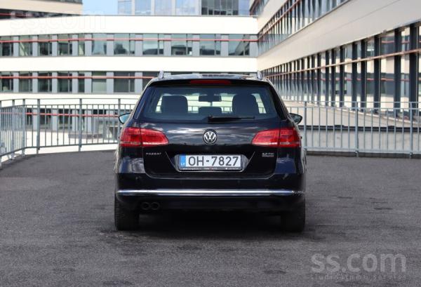 Black Volkswagen Passat B7 2012 in Riga, with an engine capacity of 2.00 L and mileage of 296 thousand km for 4480 €, photo 5 on AUTOMOTO.COM.LV