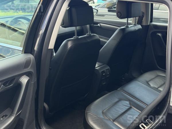 Black Volkswagen Passat B7 2012 in Riga, with an engine capacity of 2.00 L and mileage of 296 thousand km for 4480 €, photo 9 on AUTOMOTO.COM.LV