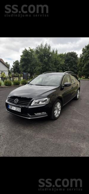 Melns Volkswagen Passat B7 2012 Liepāja, ar dzinēja tilpumu 2.00 L un nobraukumu 313 tūkst. km par 5000 €, foto  vietnē AUTOMOTO.COM.LV