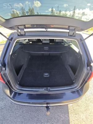 Black Volkswagen Passat B7 2012 in Liepaja, with an engine capacity of 2.00 L and mileage of 278 thousand km for 5100 €, photo 6 on AUTOMOTO.COM.LV
