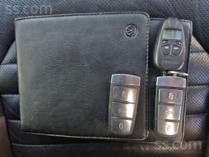 Black Volkswagen Passat B7 2012 in Liepaja, with an engine capacity of 2.00 L and mileage of 278 thousand km for 5100 €, photo 13 on AUTOMOTO.COM.LV