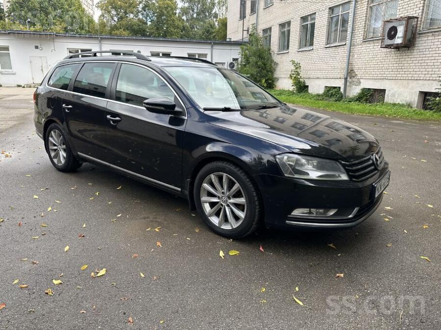 Black Volkswagen Passat B7 2012 in Riga, with an engine capacity of 2.00 L and mileage of 0 thousand km for 3850 €, photo 3 on AUTOMOTO.COM.LV