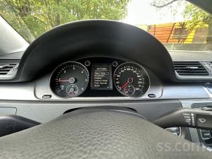 Black Volkswagen Passat B7 2012 in Riga, with an engine capacity of 2.00 L and mileage of 0 thousand km for 3850 €, photo 12 on AUTOMOTO.COM.LV