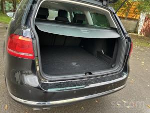 Black Volkswagen Passat B7 2012 in Riga, with an engine capacity of 2.00 L and mileage of 0 thousand km for 3850 €, photo 20 on AUTOMOTO.COM.LV