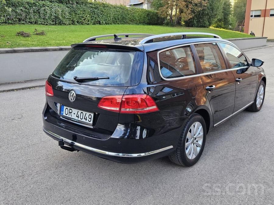 Black Volkswagen Passat B7 2012 in Jekabpils, with an engine capacity of 2.00 L and mileage of 312 thousand km for 5990 €, photo 9 on AUTOMOTO.COM.LV