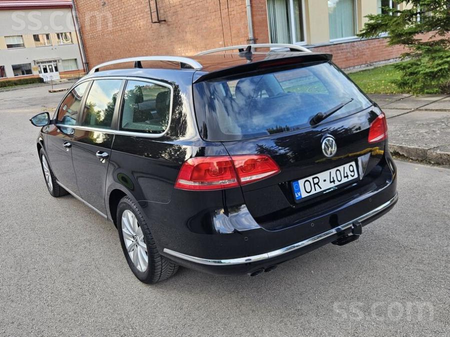 Black Volkswagen Passat B7 2012 in Jekabpils, with an engine capacity of 2.00 L and mileage of 312 thousand km for 5990 €, photo 11 on AUTOMOTO.COM.LV