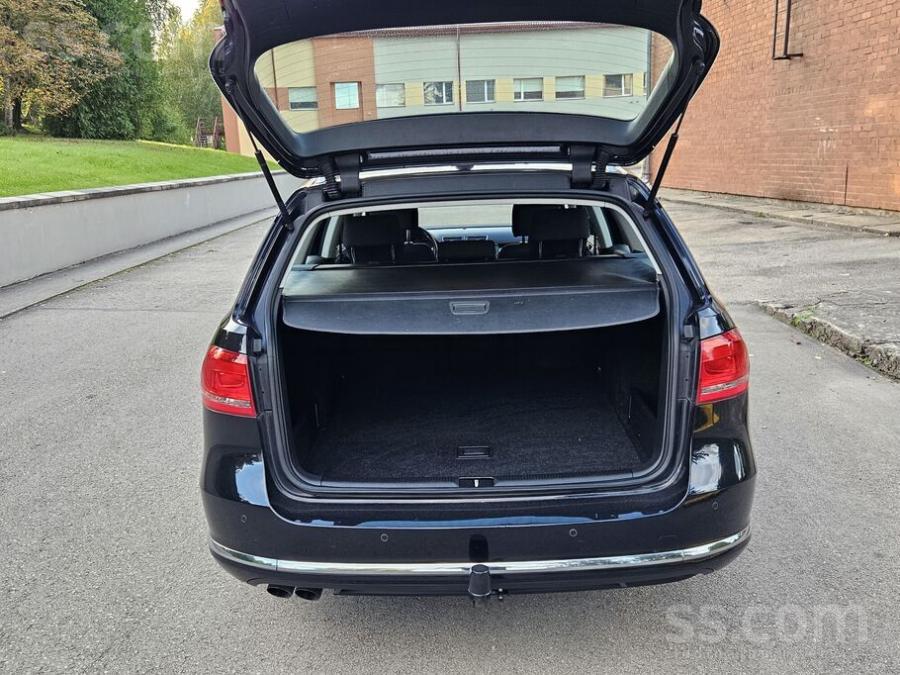 Black Volkswagen Passat B7 2012 in Jekabpils, with an engine capacity of 2.00 L and mileage of 312 thousand km for 5990 €, photo 17 on AUTOMOTO.COM.LV
