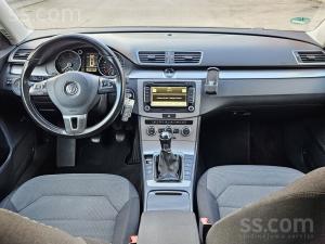 Black Volkswagen Passat B7 2012 in Jekabpils, with an engine capacity of 2.00 L and mileage of 312 thousand km for 5990 €, photo 20 on AUTOMOTO.COM.LV