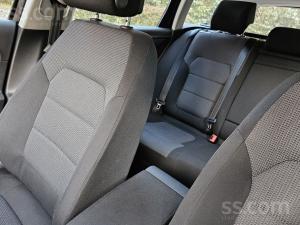 Black Volkswagen Passat B7 2012 in Jekabpils, with an engine capacity of 2.00 L and mileage of 312 thousand km for 5990 €, photo 31 on AUTOMOTO.COM.LV