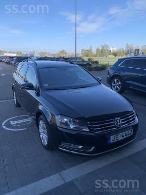 Melns Volkswagen Passat B7 2013 Rīga, ar dzinēja tilpumu 2.00 L un nobraukumu 274 tūkst. km par 5700 €, foto 1 vietnē AUTOMOTO.COM.LV