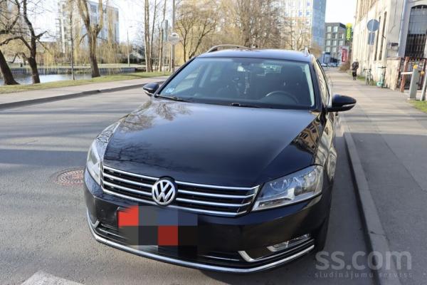 Black Volkswagen Passat B7 2013 in Riga, with an engine capacity of 1.80 L and mileage of 143 thousand km for 5450 €, photo 1 on AUTOMOTO.COM.LV