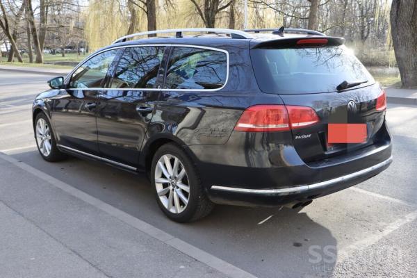 Black Volkswagen Passat B7 2013 in Riga, with an engine capacity of 1.80 L and mileage of 143 thousand km for 5450 €, photo 4 on AUTOMOTO.COM.LV