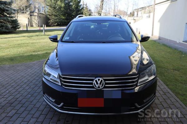 Black Volkswagen Passat B7 2013 in Riga, with an engine capacity of 1.80 L and mileage of 143 thousand km for 5450 €, photo 5 on AUTOMOTO.COM.LV