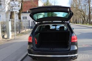Black Volkswagen Passat B7 2013 in Riga, with an engine capacity of 1.80 L and mileage of 143 thousand km for 5450 €, photo 13 on AUTOMOTO.COM.LV