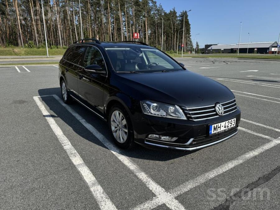Black Volkswagen Passat B7 2013 in Riga, with an engine capacity of 2.00 L and mileage of 283 thousand km for 6000 €, photo 1 on AUTOMOTO.COM.LV