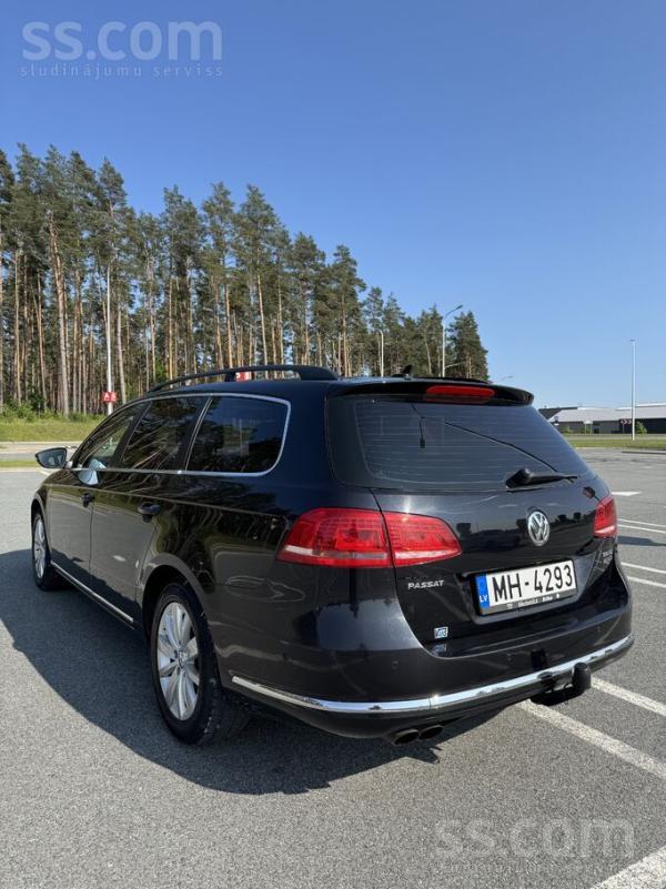 Melns Volkswagen Passat B7 2013 Rīga, ar dzinēja tilpumu 2.00 L un nobraukumu 283 tūkst. km par 6950 €, foto 4 vietnē AUTOMOTO.COM.LV