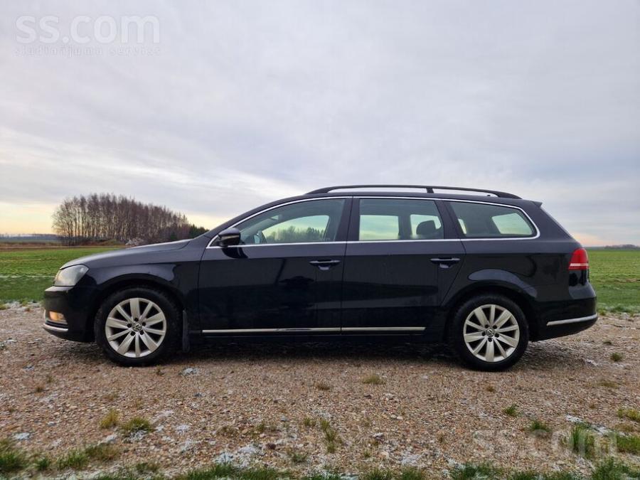 Black Volkswagen Passat B7 2013 in Jelgava, with an engine capacity of 2.00 L and mileage of 327 thousand km for 4200 €, photo 5 on AUTOMOTO.COM.LV
