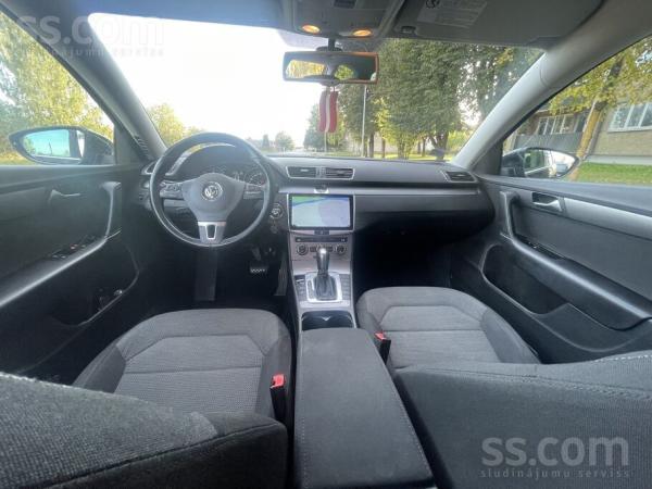 Melns Volkswagen Passat B7 2013 Jēkabpils, ar dzinēja tilpumu 2.00 L un nobraukumu 340 tūkst. km par 4659 €, foto 8 vietnē AUTOMOTO.COM.LV