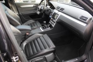 Melns Volkswagen Passat B7 2013 Rīga, ar dzinēja tilpumu 2.00 L un nobraukumu 95 tūkst. km par 9000 €, foto 19 vietnē AUTOMOTO.COM.LV