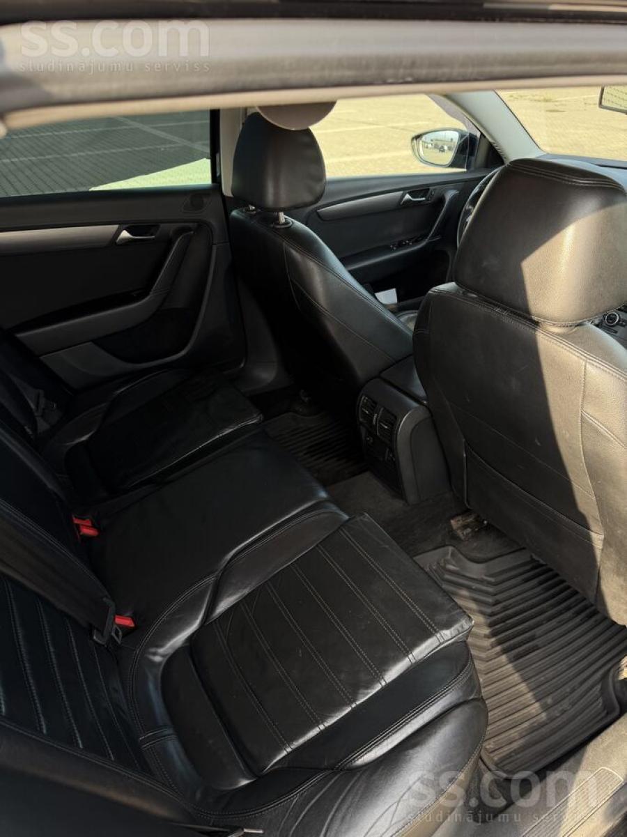 Black Volkswagen Passat B7 2013 in Riga, with an engine capacity of 1.60 L and mileage of 426 thousand km for 3497 €, photo 13 on AUTOMOTO.COM.LV