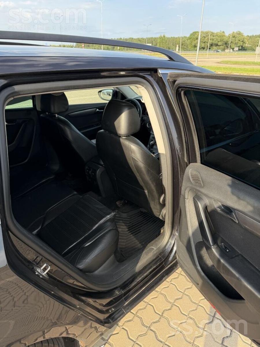 Black Volkswagen Passat B7 2013 in Riga, with an engine capacity of 1.60 L and mileage of 426 thousand km for 3497 €, photo 14 on AUTOMOTO.COM.LV
