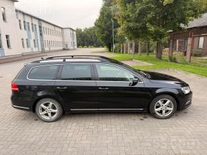 Black Volkswagen Passat B7 2013 in Jelgava, with an engine capacity of 2.00 L and mileage of 295 thousand km for 5990 €, photo 5 on AUTOMOTO.COM.LV