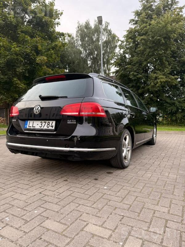 Melns Volkswagen Passat B7 2013 Jelgava, ar dzinēja tilpumu 2.00 L un nobraukumu 295 tūkst. km par 5990 €, foto 5 vietnē AUTOMOTO.COM.LV