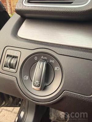 Black Volkswagen Passat B7 2013 in Jelgava, with an engine capacity of 2.00 L and mileage of 295 thousand km for 5990 €, photo 13 on AUTOMOTO.COM.LV