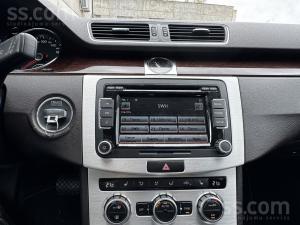 Melns Volkswagen Passat B7 2013 Daugavpils, ar dzinēja tilpumu 2.00 L un nobraukumu 0 tūkst. km par 4990 €, foto 20 vietnē AUTOMOTO.COM.LV