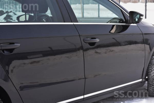 Black Volkswagen Passat B7 2014 in Riga, with an engine capacity of 2.00 L and mileage of 359 thousand km for 5750 €, photo 6 on AUTOMOTO.COM.LV