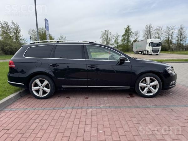 Black Volkswagen Passat B7 2014 in Jelgava, with an engine capacity of 2.00 L and mileage of 219 thousand km for 5900 €, photo 3 on AUTOMOTO.COM.LV
