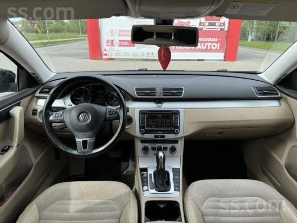 Black Volkswagen Passat B7 2014 in Jelgava, with an engine capacity of 2.00 L and mileage of 219 thousand km for 5900 €, photo 10 on AUTOMOTO.COM.LV