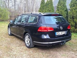 Black Volkswagen Passat B7 2014 in Limbazi, with an engine capacity of 2.00 L and mileage of 248 thousand km for 6150 €, photo 3 on AUTOMOTO.COM.LV