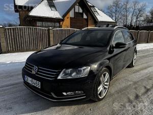 Черный Фольксваген Пассат Б7 2014 в Валмиера, объемом двигателя 2.00 л и пробегом 402 тыс. км за 5200 €, фото 10 на AUTOMOTO.COM.LV