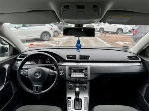 Black Volkswagen Passat B7 2014 in Riga, with an engine capacity of 2.00 L and mileage of 253 thousand km for 4990 €, photo 14 on AUTOMOTO.COM.LV