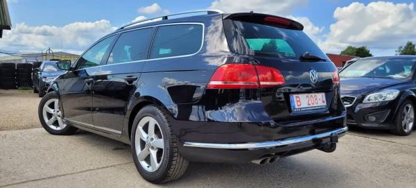 Black Volkswagen Passat B7 2014 in Riga, with an engine capacity of 2.00 L and mileage of 215 thousand km for 8900 €, photo 5 on AUTOMOTO.COM.LV