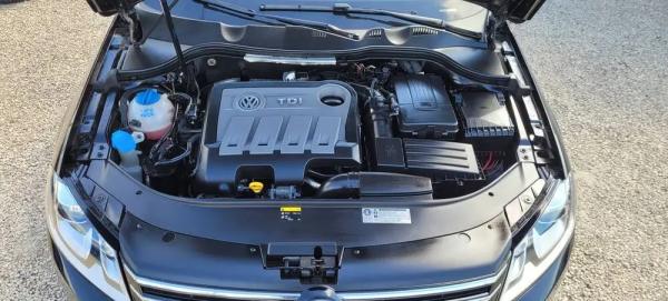 Black Volkswagen Passat B7 2014 in Riga, with an engine capacity of 2.00 L and mileage of 215 thousand km for 8900 €, photo 9 on AUTOMOTO.COM.LV