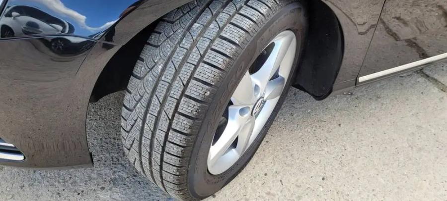 Melns Volkswagen Passat B7 2014 Rīga, ar dzinēja tilpumu 2.00 L un nobraukumu 215 tūkst. km par 8900 €, foto 11 vietnē AUTOMOTO.COM.LV