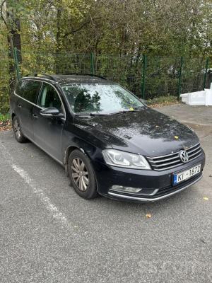 Black Volkswagen Passat B7 2014 in Riga, with an engine capacity of 2.00 L and mileage of 628 thousand km for 1500 €, photo 4 on AUTOMOTO.COM.LV