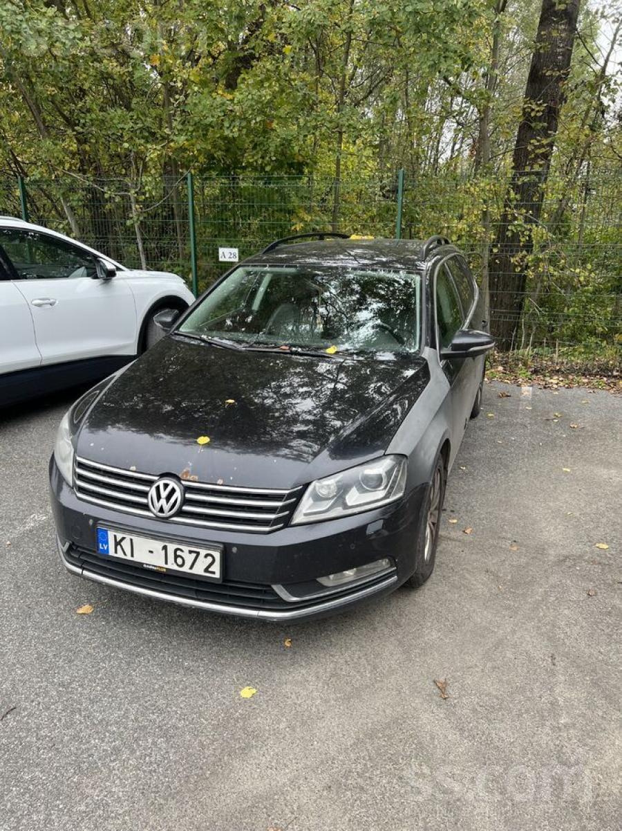 Black Volkswagen Passat B7 2014 in Riga, with an engine capacity of 2.00 L and mileage of 628 thousand km for 1500 €, photo 1 on AUTOMOTO.COM.LV