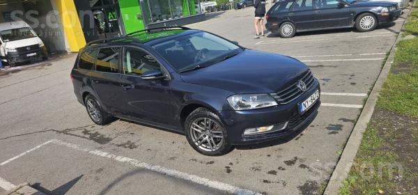 Zils Volkswagen Passat B7 2011 Rīga, ar dzinēja tilpumu 2.00 L un nobraukumu 480 tūkst. km par 3300 €, foto 2 vietnē AUTOMOTO.COM.LV