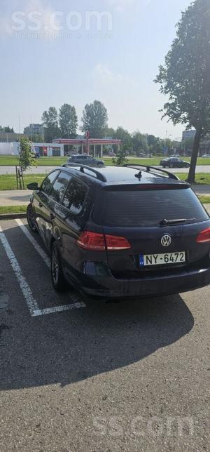 Zils Volkswagen Passat B7 2011 Rīga, ar dzinēja tilpumu 2.00 L un nobraukumu 480 tūkst. km par 3300 €, foto 5 vietnē AUTOMOTO.COM.LV